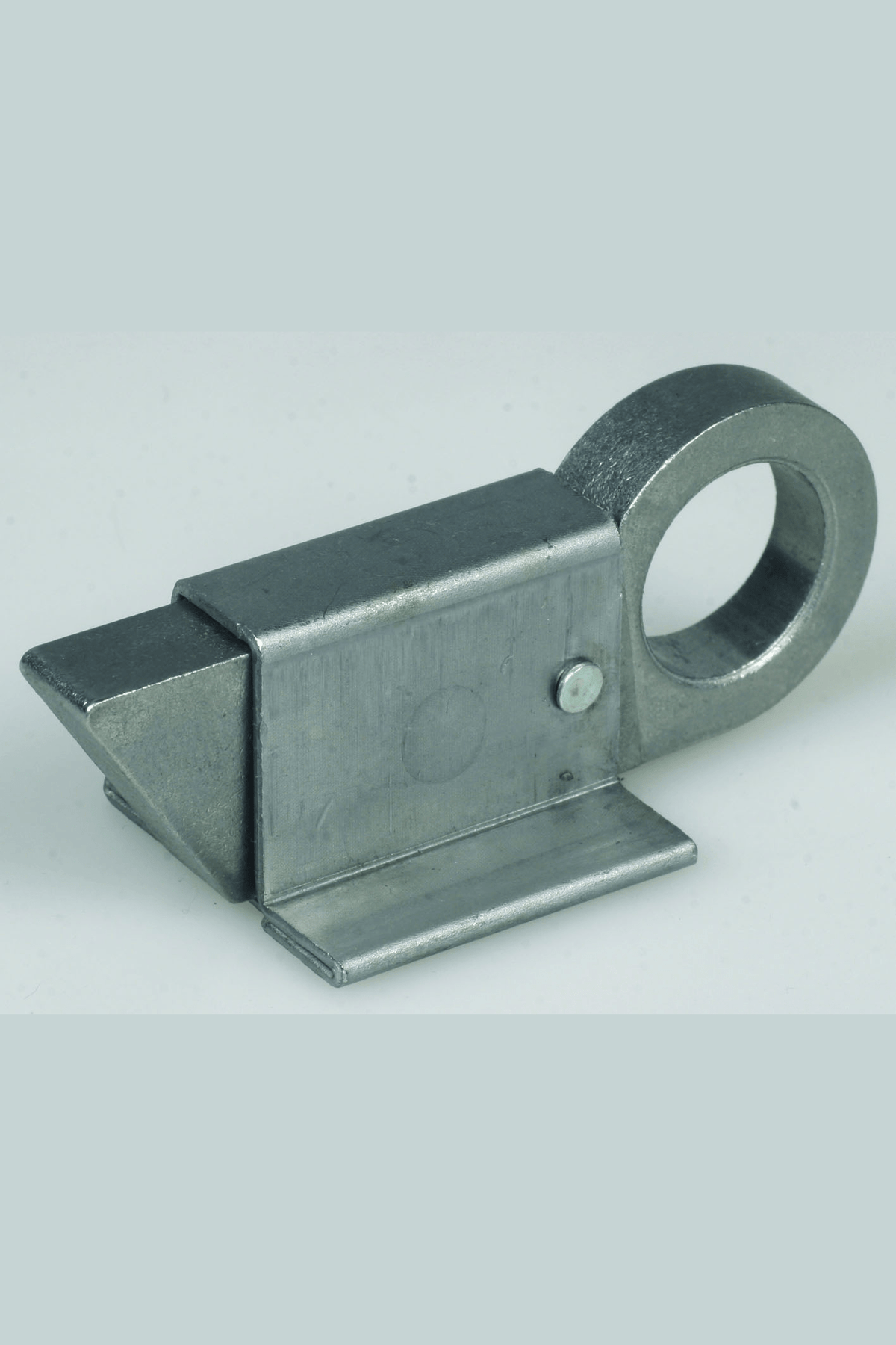 Big Catch for Wasistas Window to Weld — Ariel Door Gears Ltd.